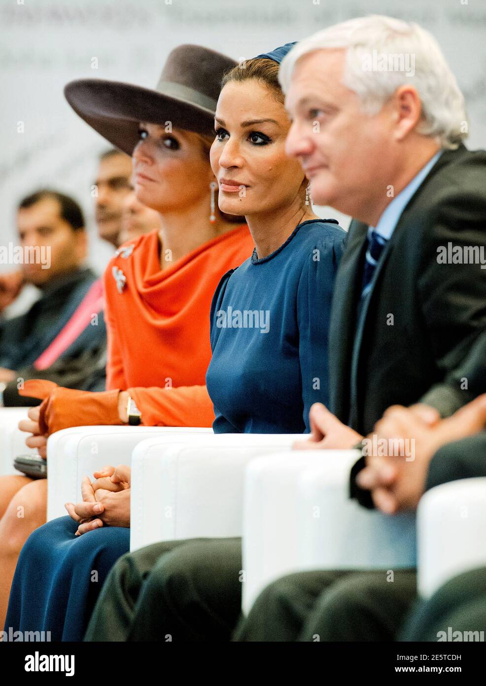 Sheikha Moza Bint Nasser High Resolution Stock Photography and Images ...