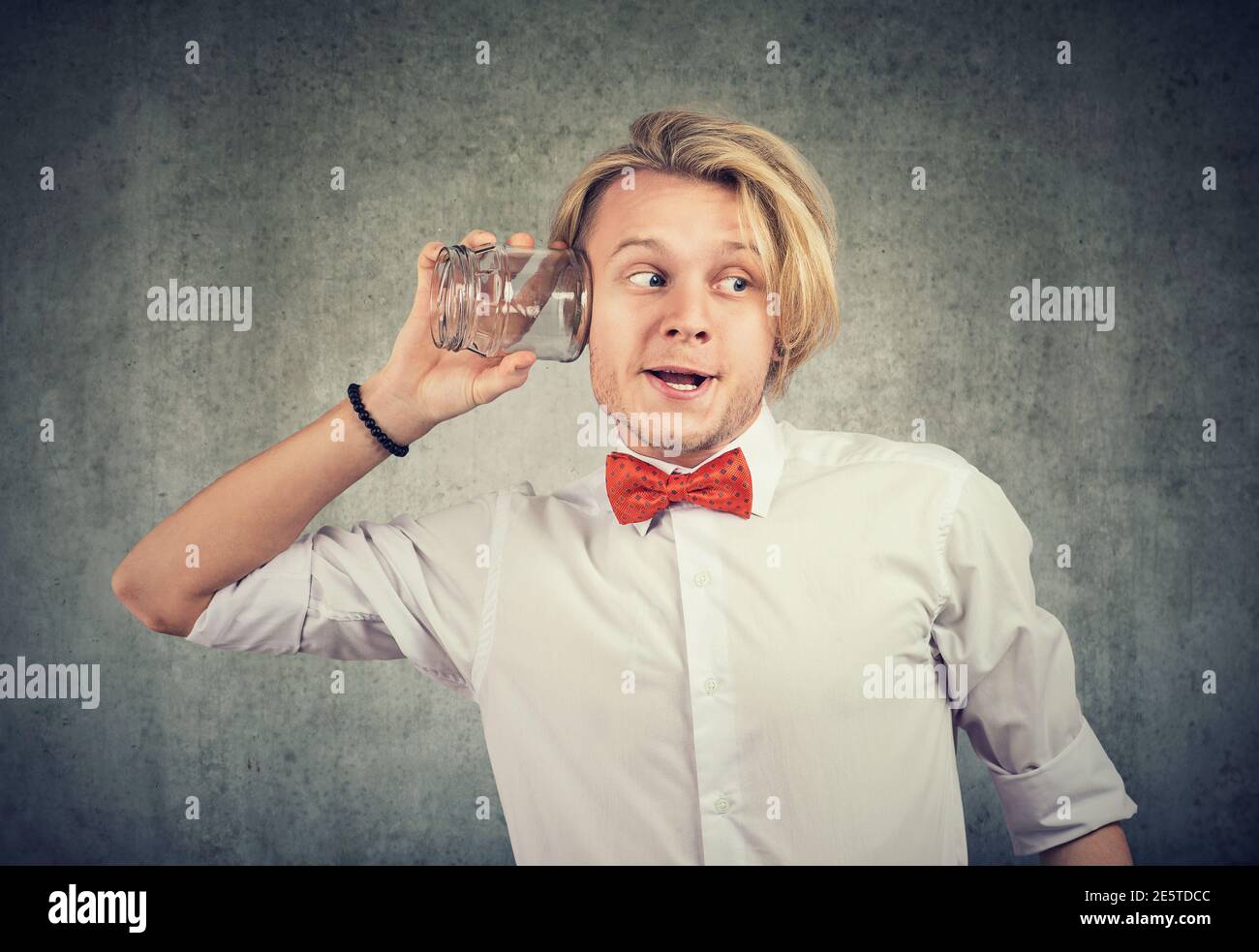 Nosy neighbor hi-res stock photography and images - Alamy