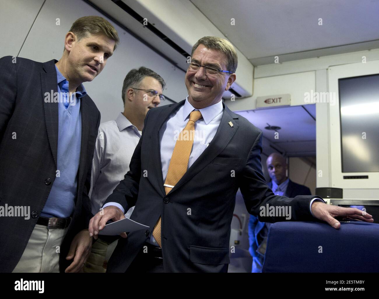 Department of defense press secretary hi-res stock photography and ...