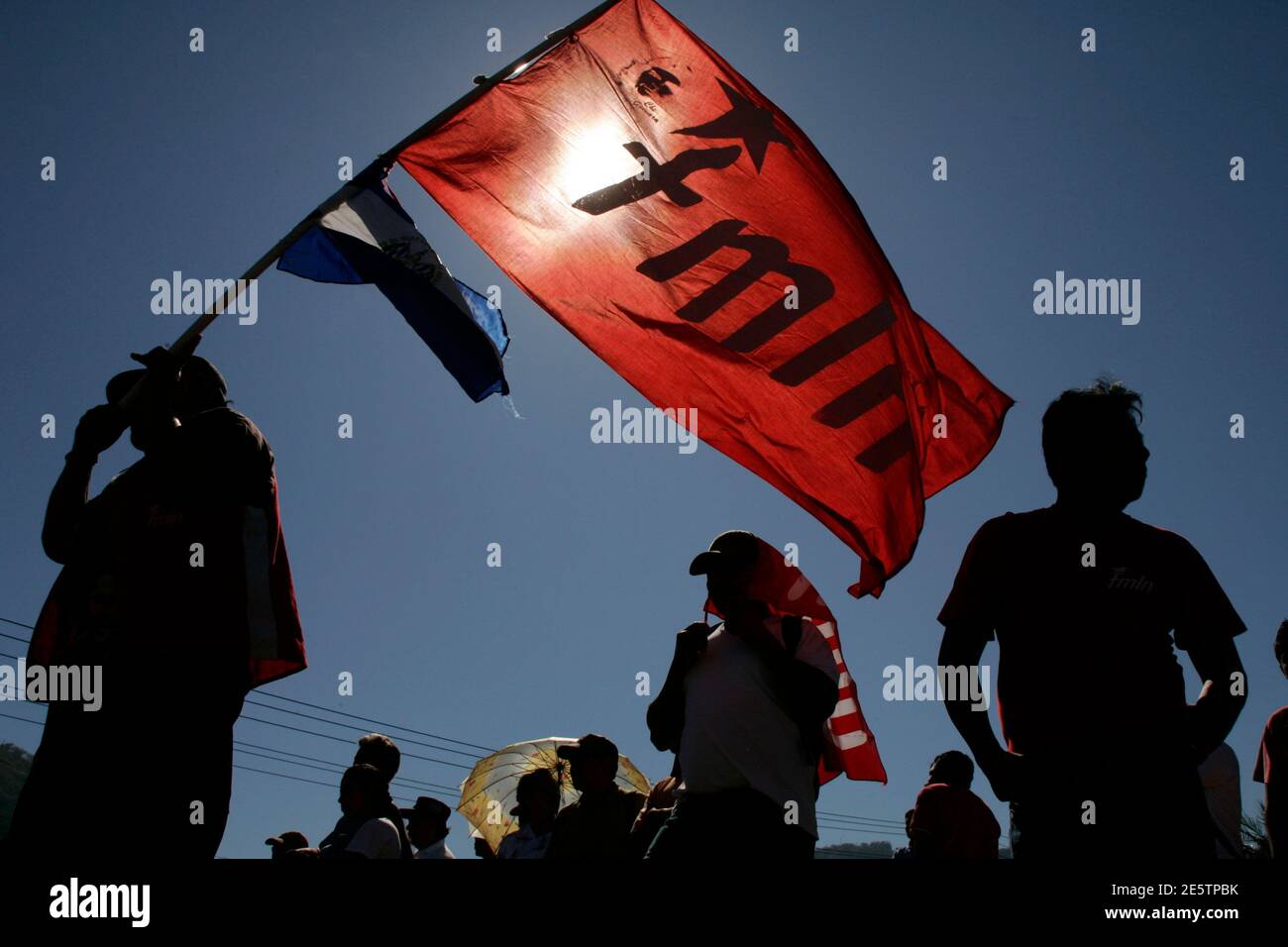 Peace accords el salvador hi-res stock photography and images - Alamy