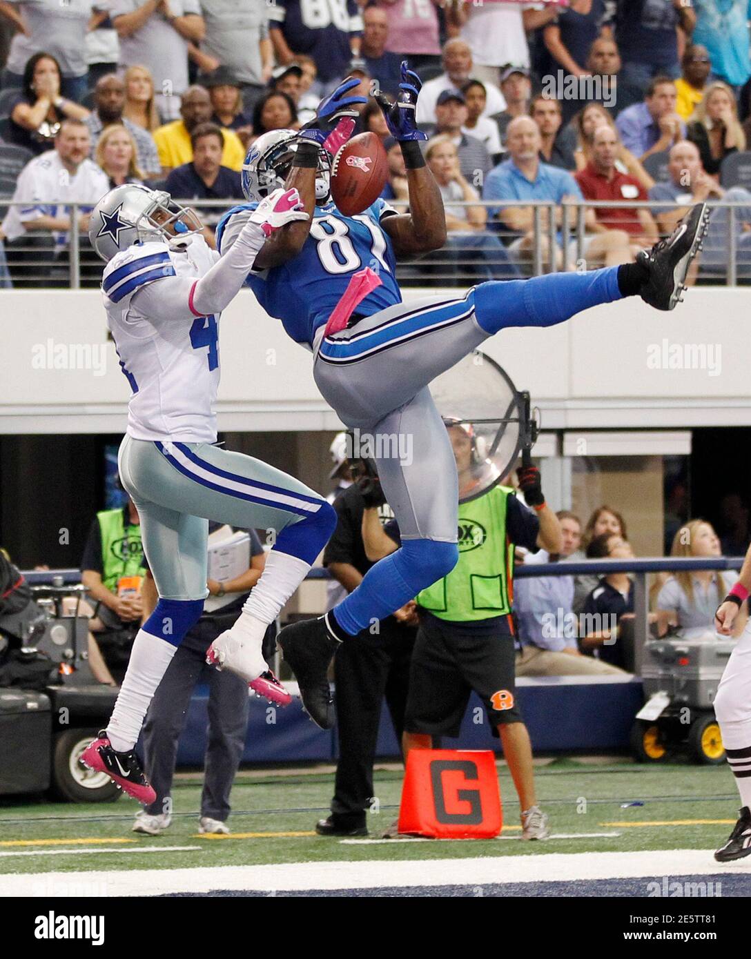 Detroit Lions Calvin Johnson Touchdown High Resolution Stock ...