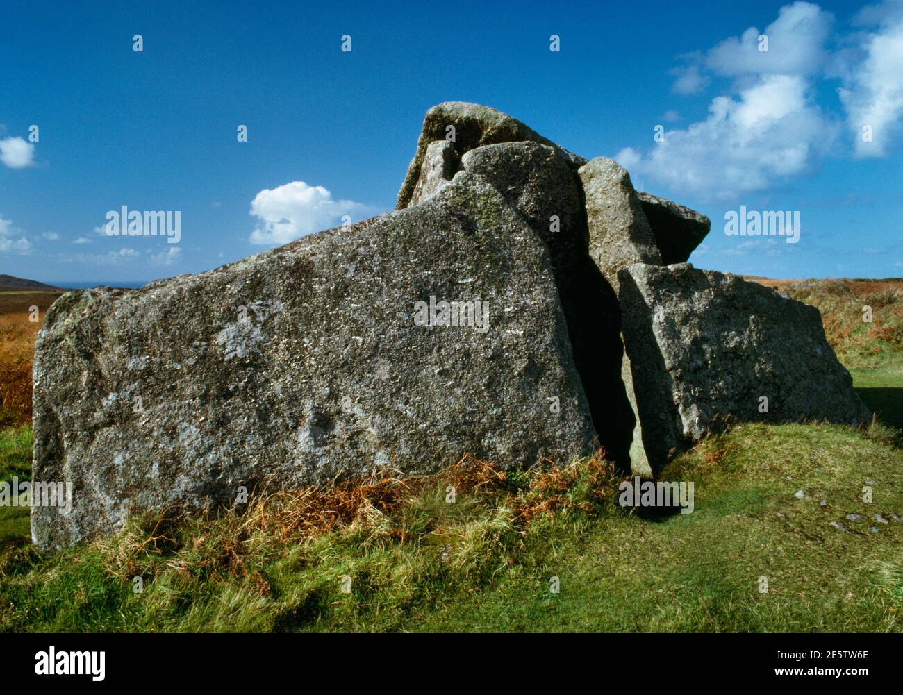 Zennor Quoit Neolithic Burial Chamber St Ives Cornwall High Resolution ...