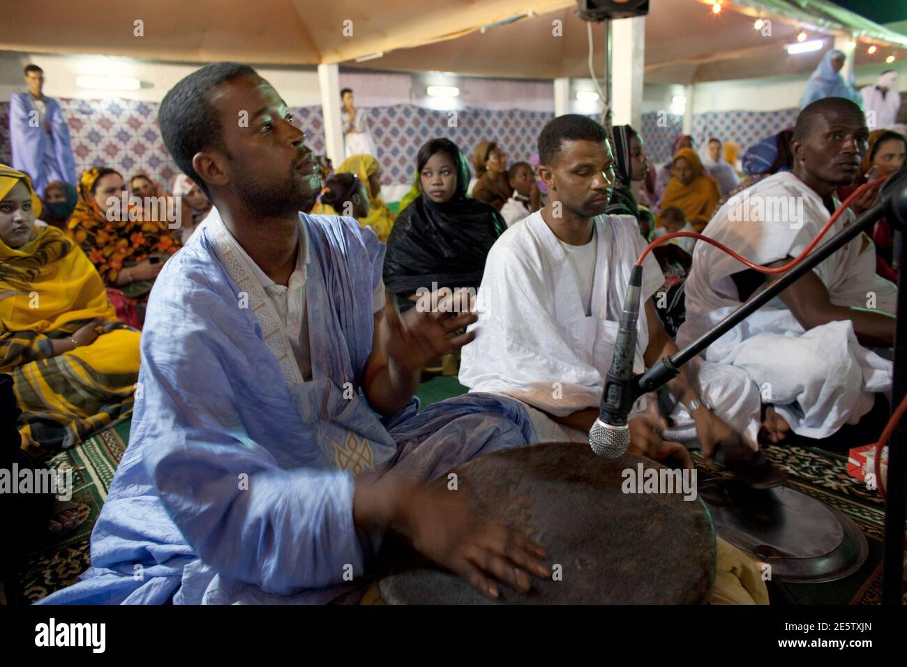 African Musicians High Resolution Stock Photography and Images - Alamy