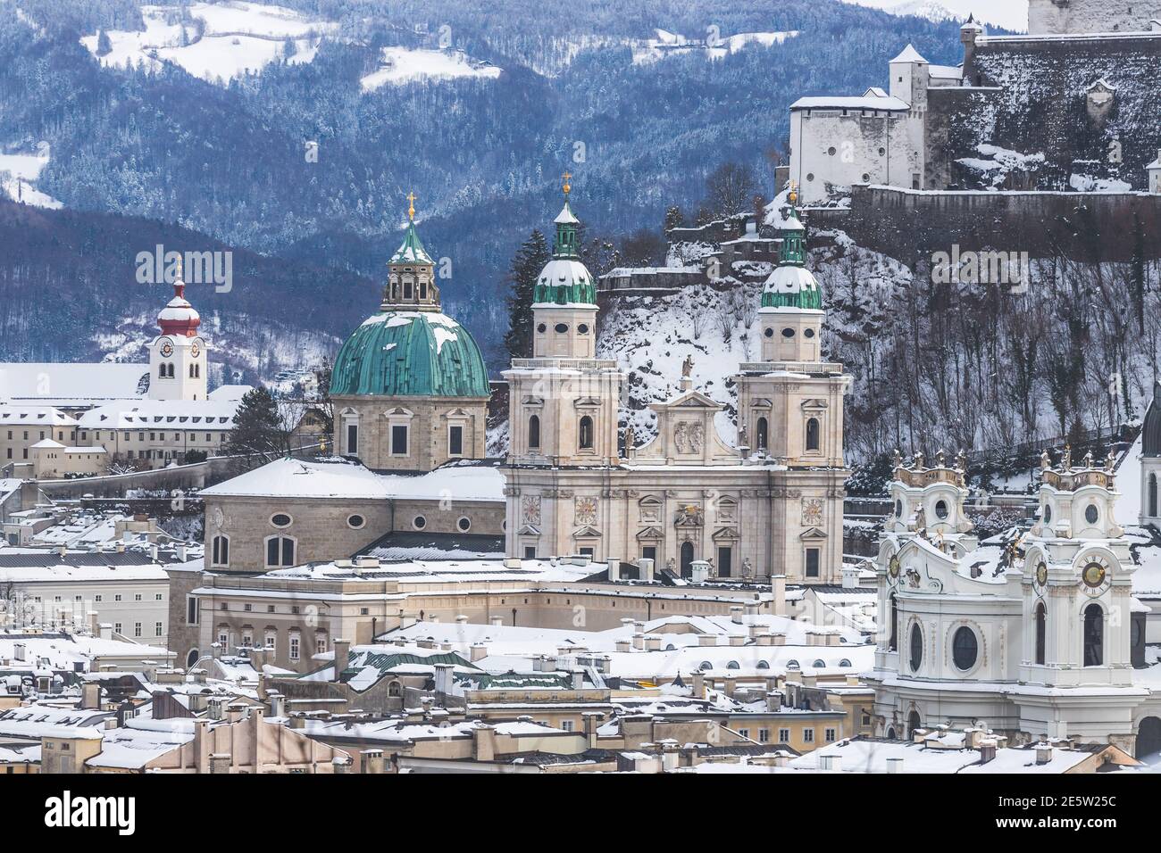 Snowy cathedral of Salzburg, historical center in winter Stock Photo ...