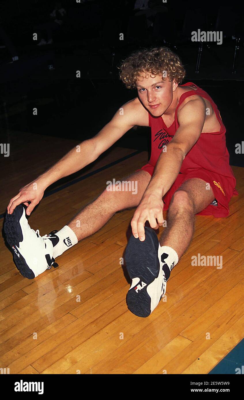 Devon Gummersall Credit: Ralph Dominguez/MediaPunch Stock Photo - Alamy