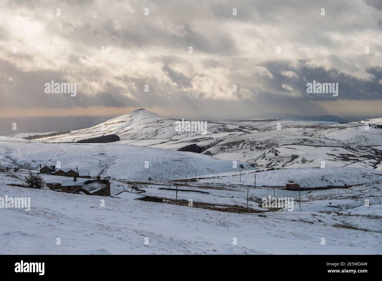 Cat and fiddle hill peak district hi-res stock photography and images ...