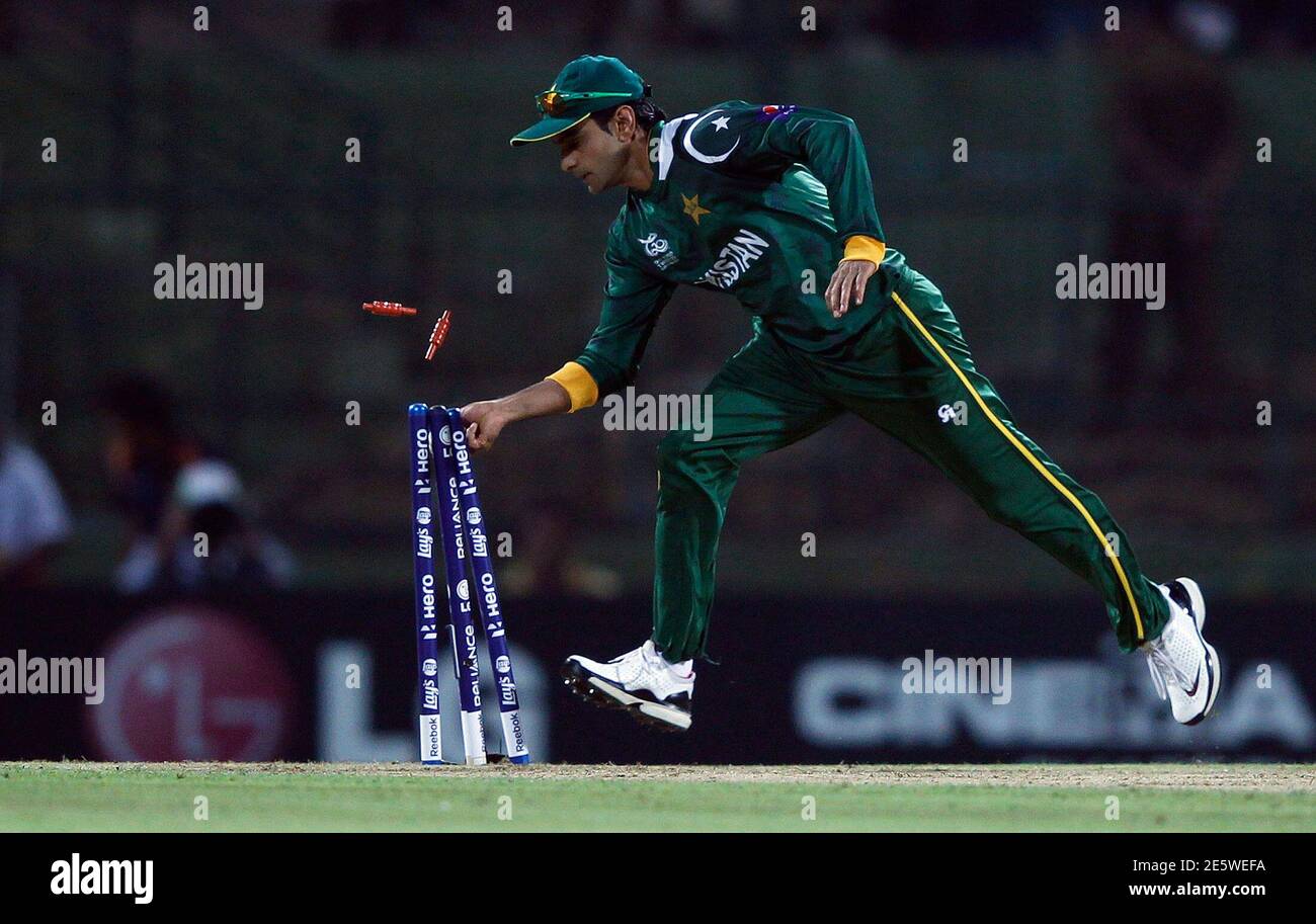 Images of iqbal day hi-res stock photography and images - Alamy