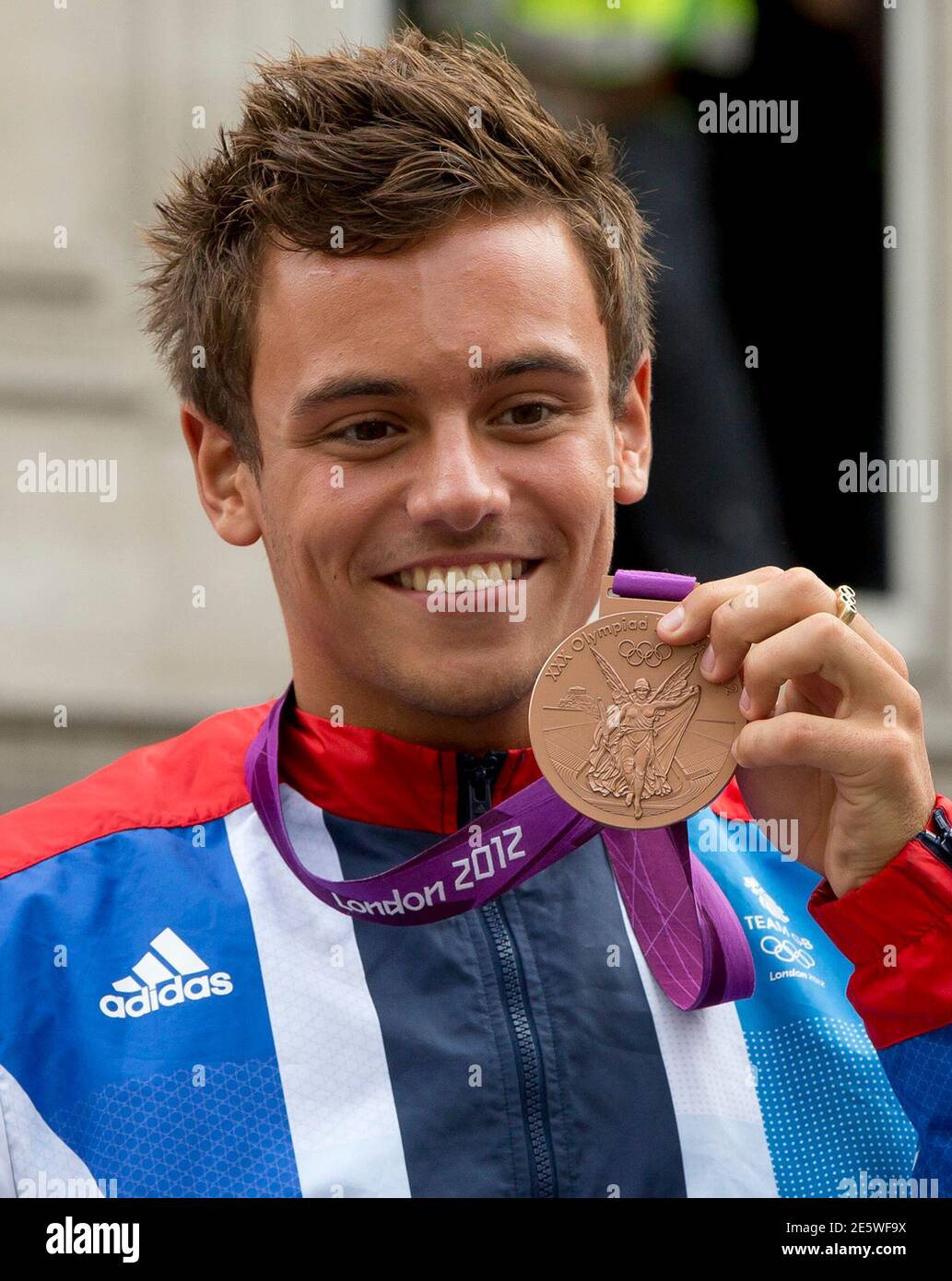 Tom daley bronze medal hi-res stock photography and images - Alamy