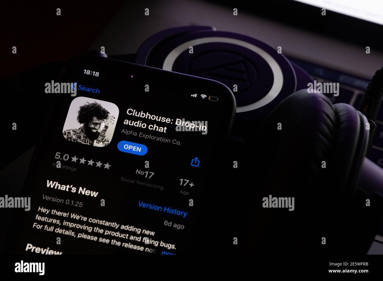 Clubhouse audio chat hi-res stock photography and images - Alamy