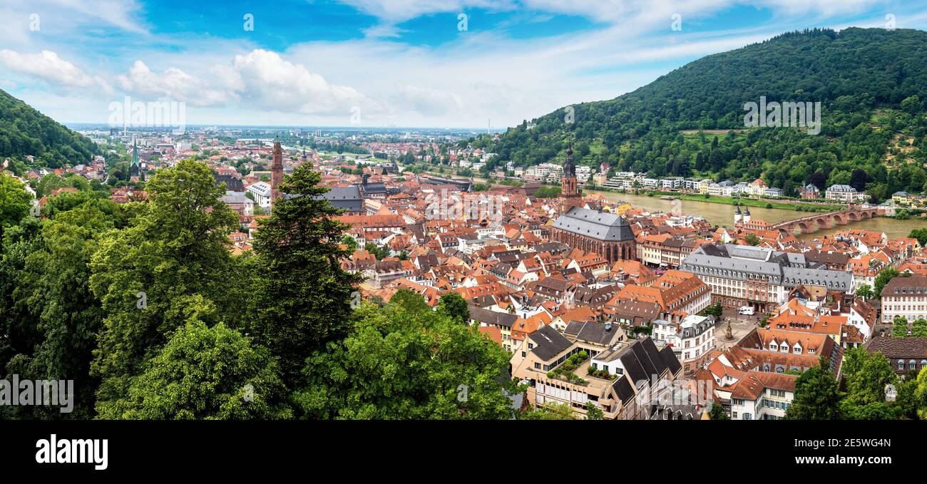 Panoramic aerial view of Heidelberg and ruins of Heidelberg Castle ...