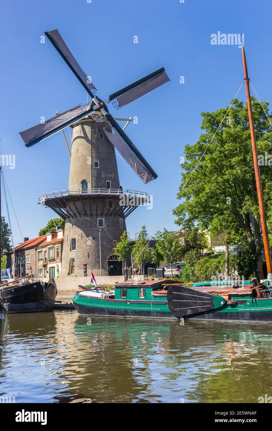 Gouda netherlands windmill hi-res stock photography and images - Alamy