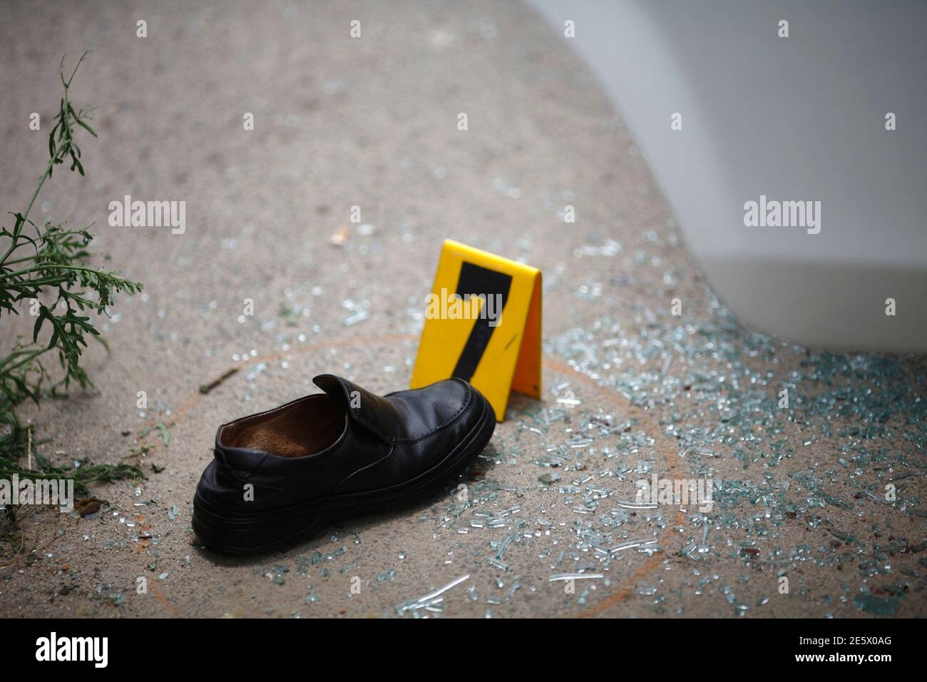 Police crime scene shoe hi-res stock photography and images - Alamy