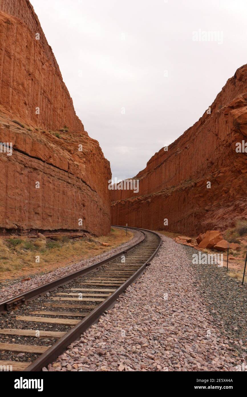 Rock tunel hi-res stock photography and images - Alamy