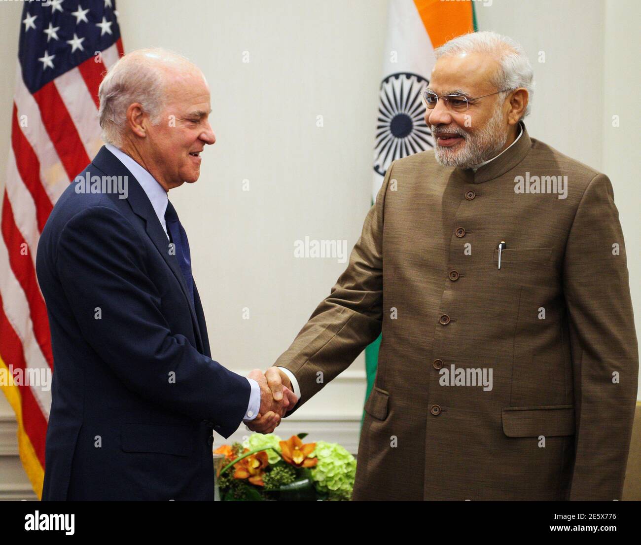 Co ceo of kkr hi-res stock photography and images - Alamy