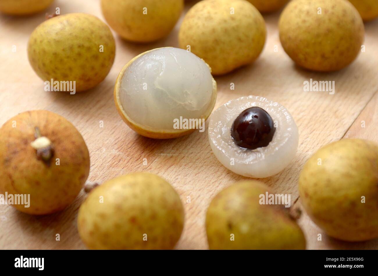 Longan fruit (Dimocarpus longan), Lengkeng. Asia Tropical fruit Stock ...