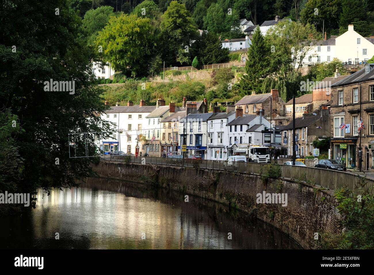 Pretty houses along the River Derwent in Matlock Bath, Derbyshire Stock ...
