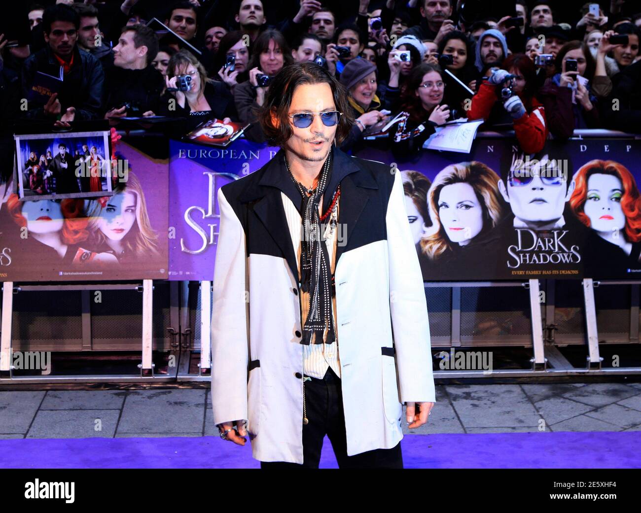 Johnny harris actor hi-res stock photography and images - Alamy