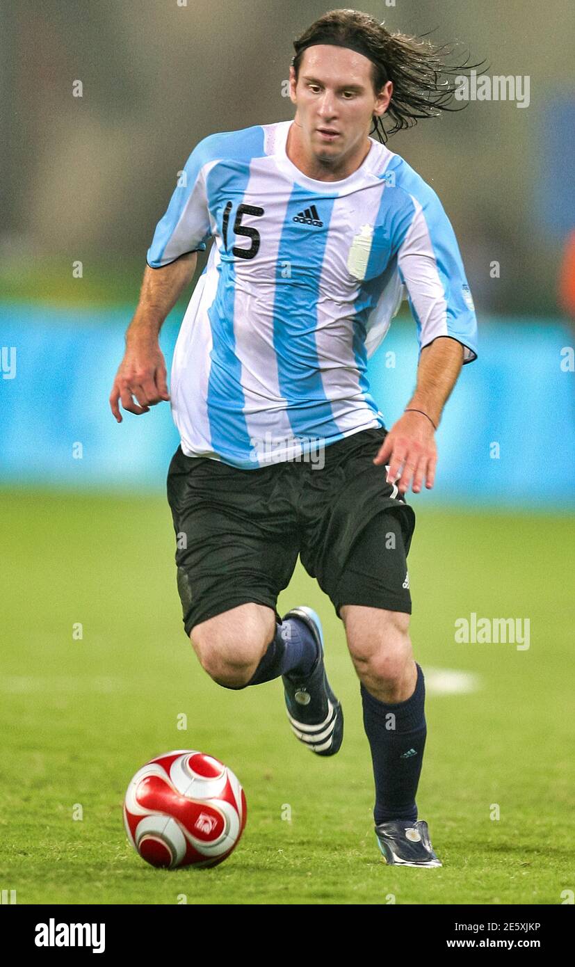Lionel messi argentina 2008 hi-res stock photography and images - Alamy