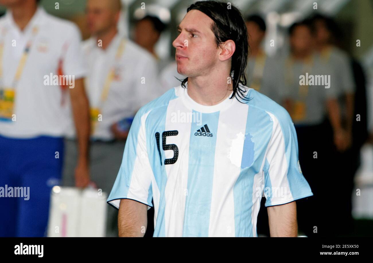 Lionel messi in the olympic games hi-res stock photography and images ...