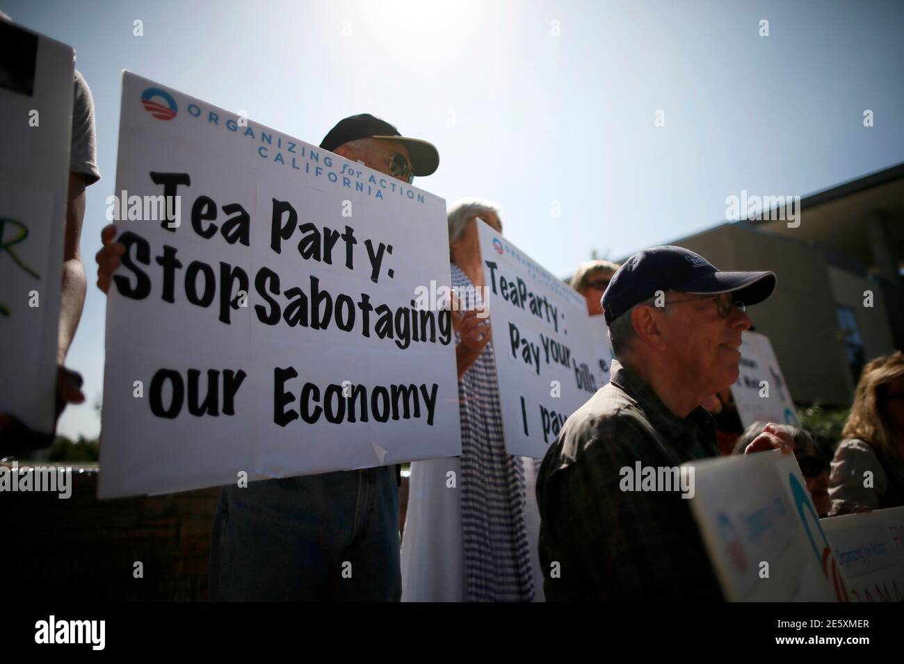 Tea act protest hi-res stock photography and images - Alamy