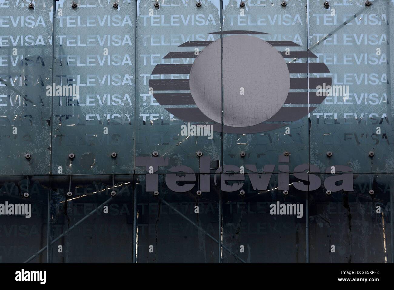 Televisa logo hi-res stock photography and images - Alamy