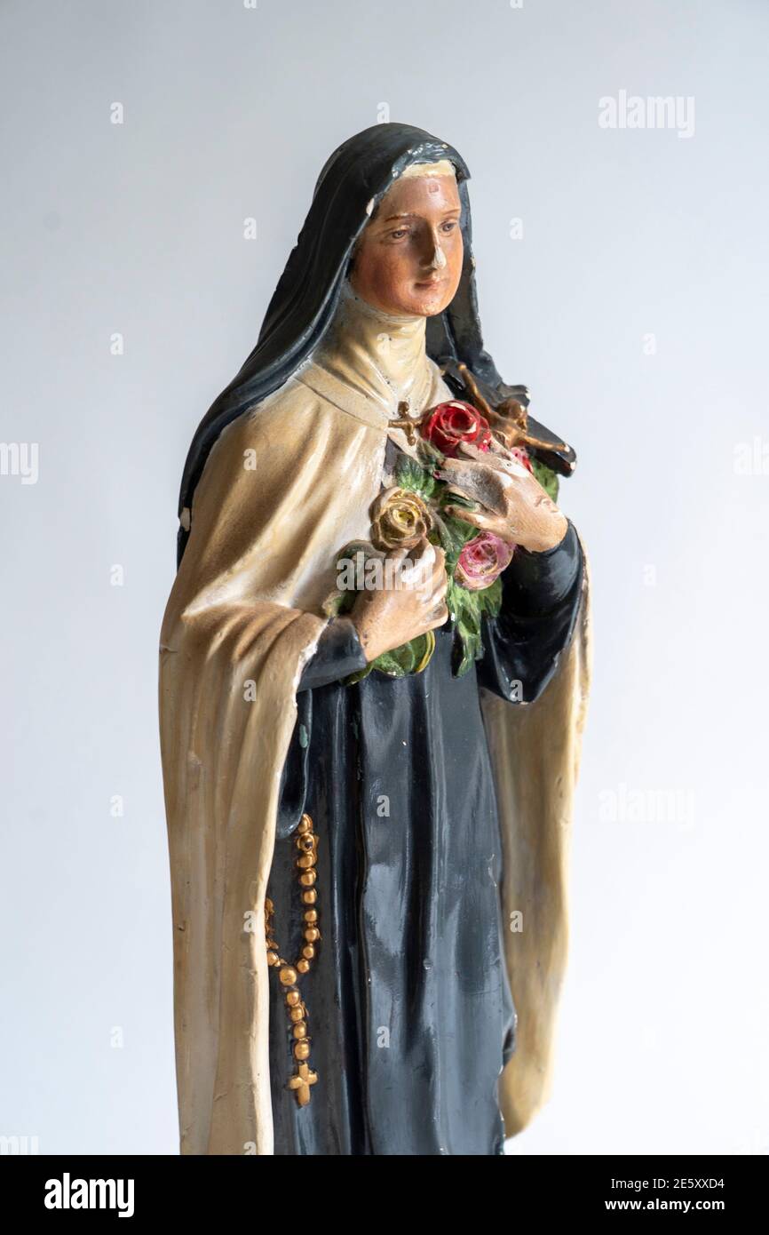 Antique Religious Iconographic statues and souvenirs Stock Photo - Alamy