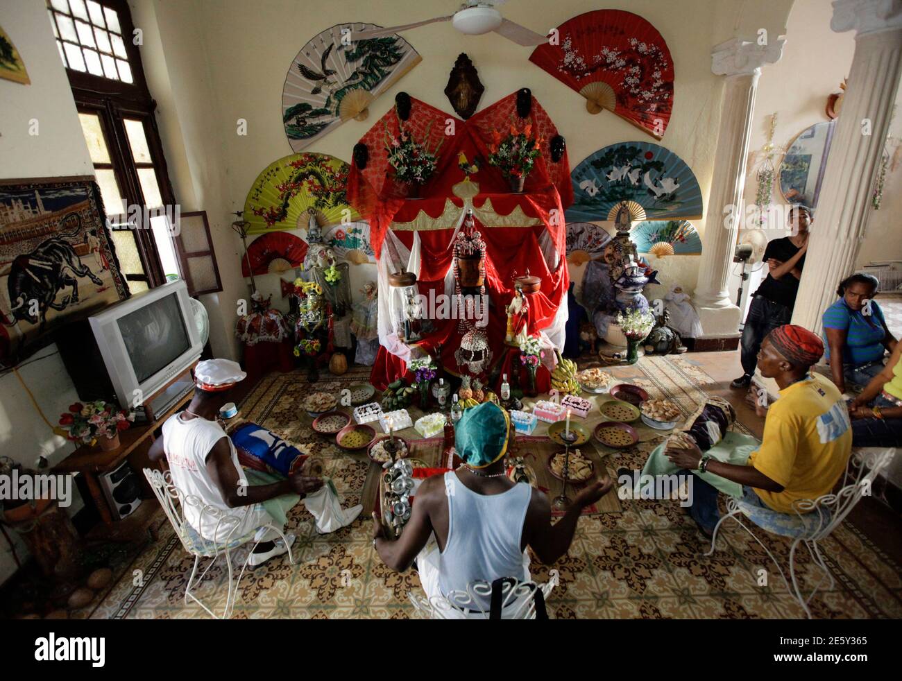 Santeria and catholicism hi-res stock photography and images - Alamy