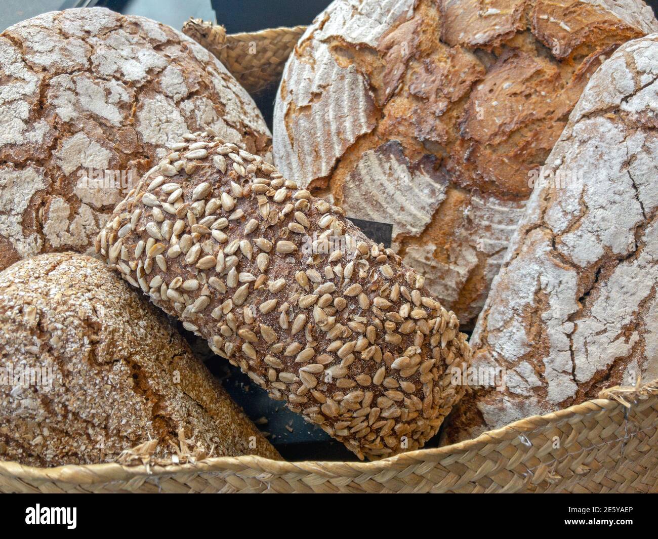 Artisan Loaf of Bread in Basket Craft Bakery Stock Photo - Alamy