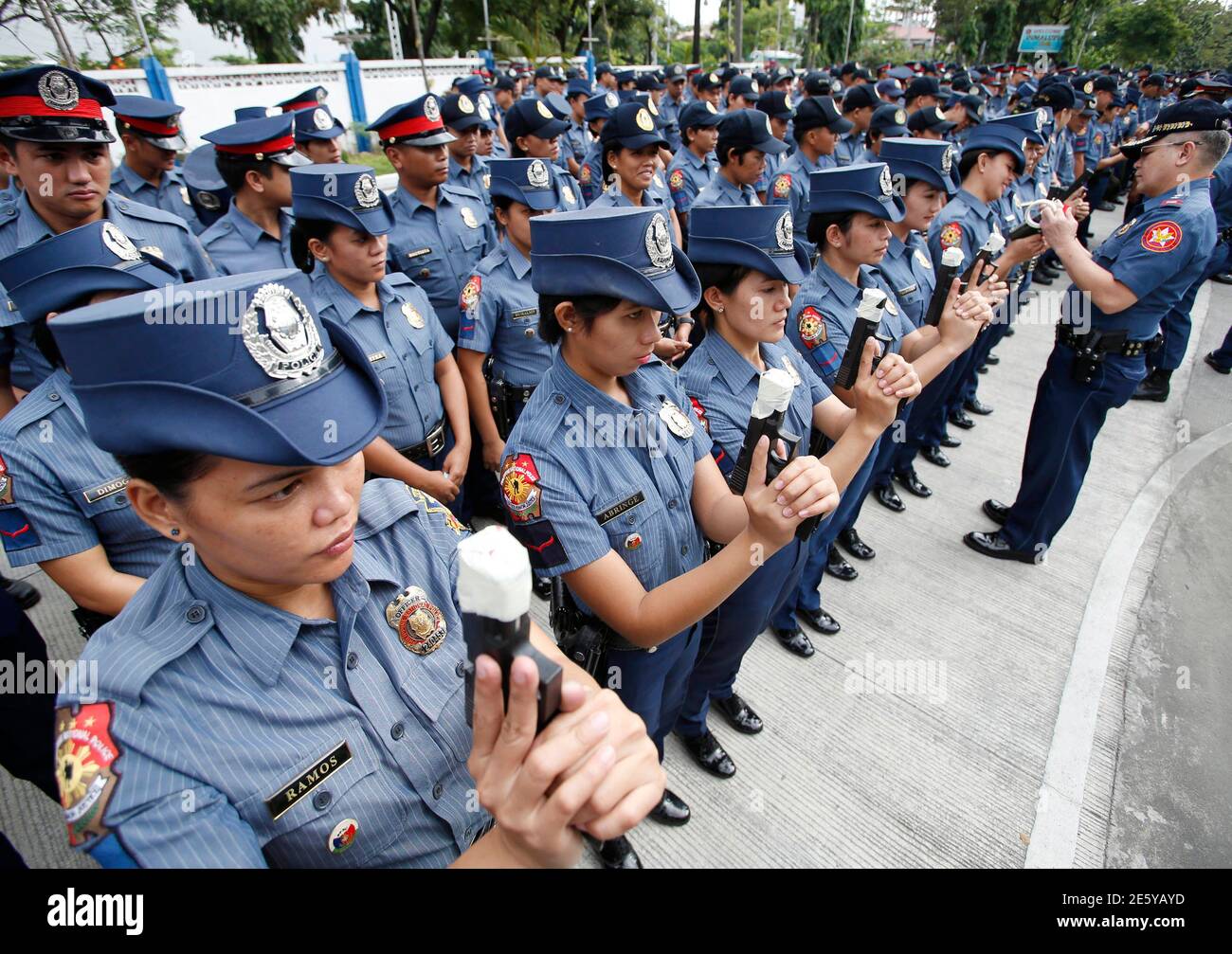 Philippine national police pnp members hi-res stock photography and ...