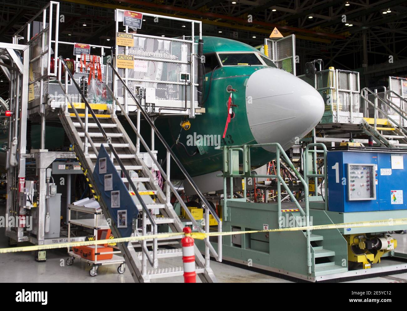 Boeing 737 airplane factory hi-res stock photography and images - Alamy