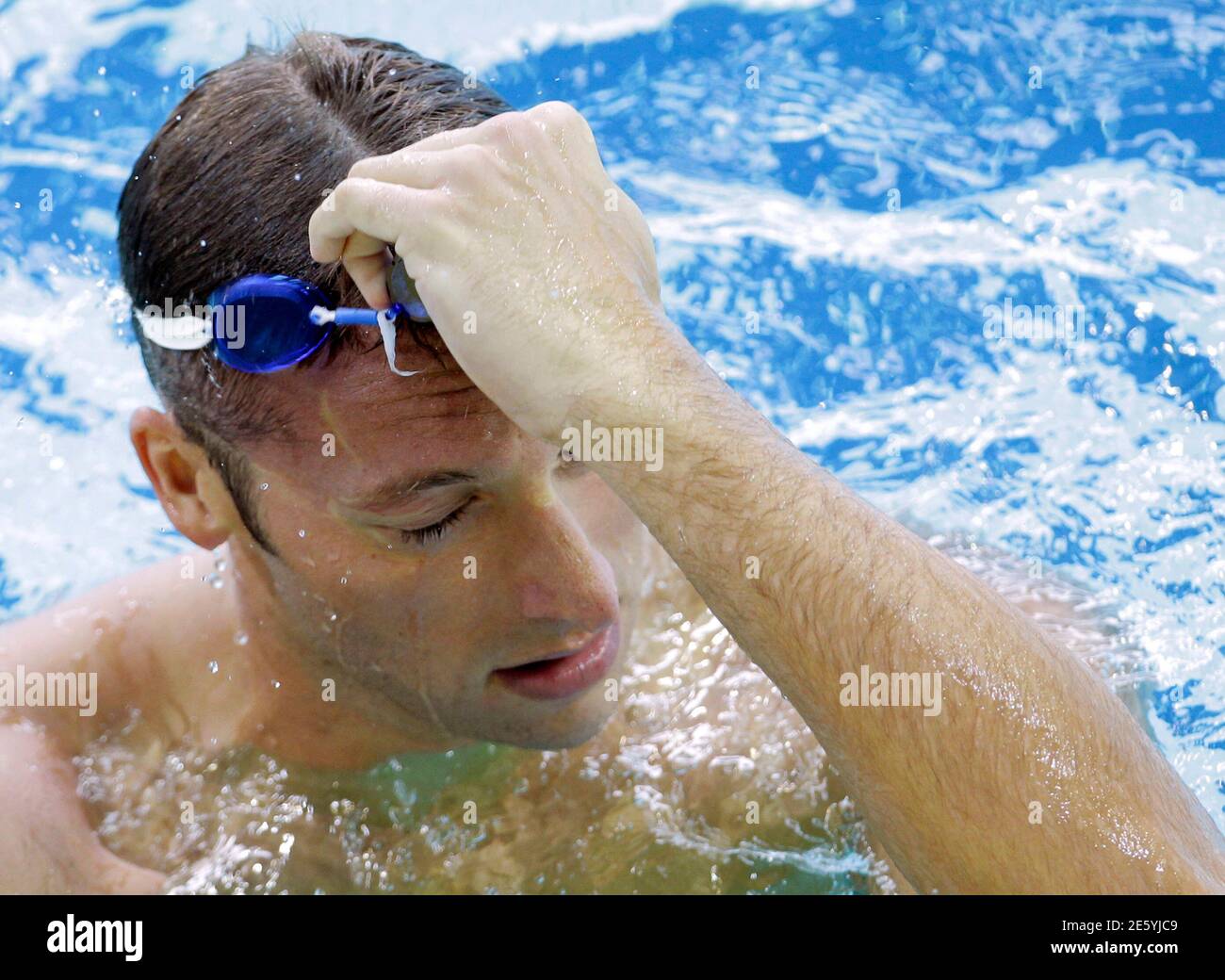 Sport swimming ian thorpe hi-res stock photography and images - Alamy