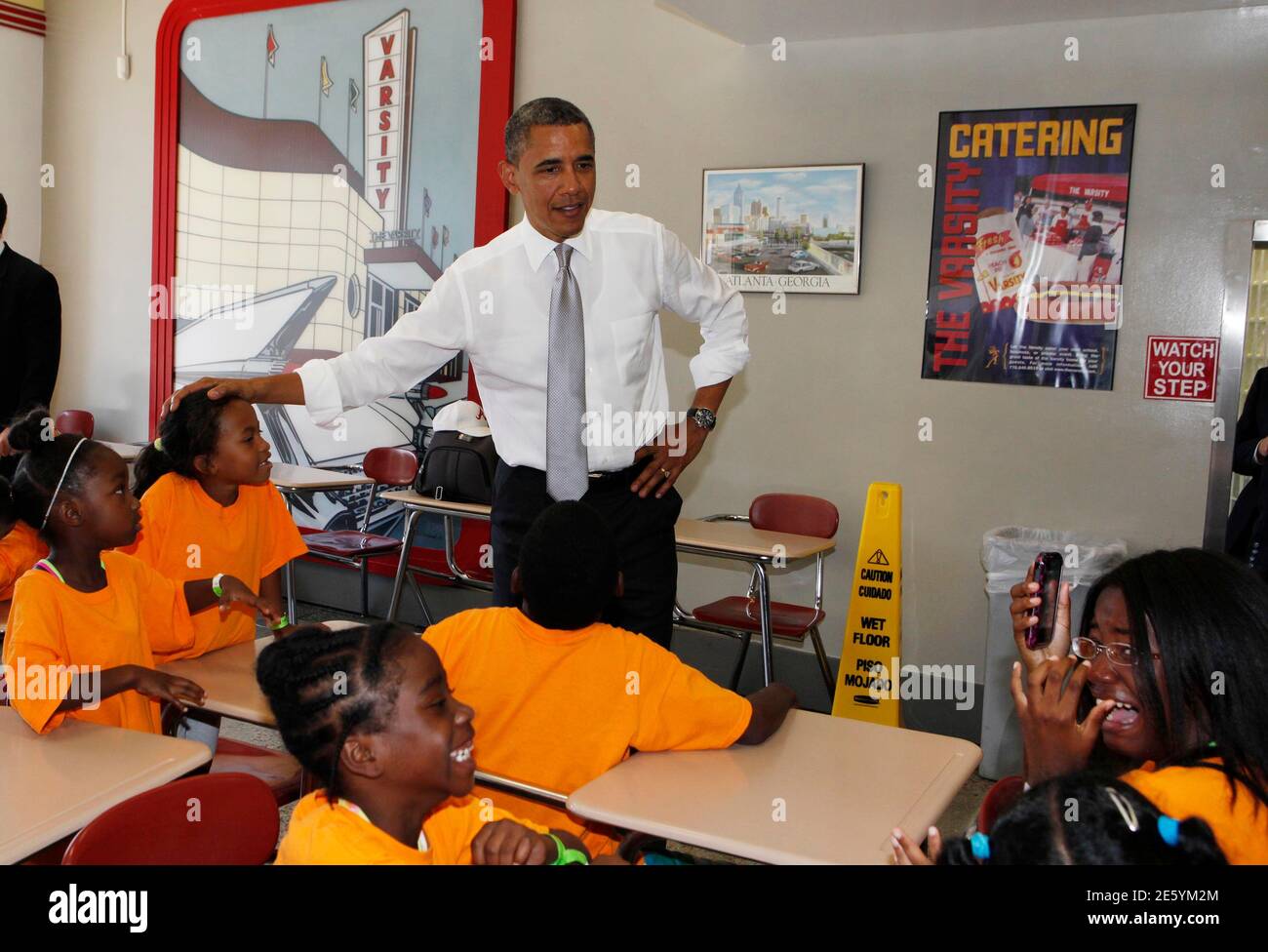 The varsity restaurant hi-res stock photography and images - Alamy