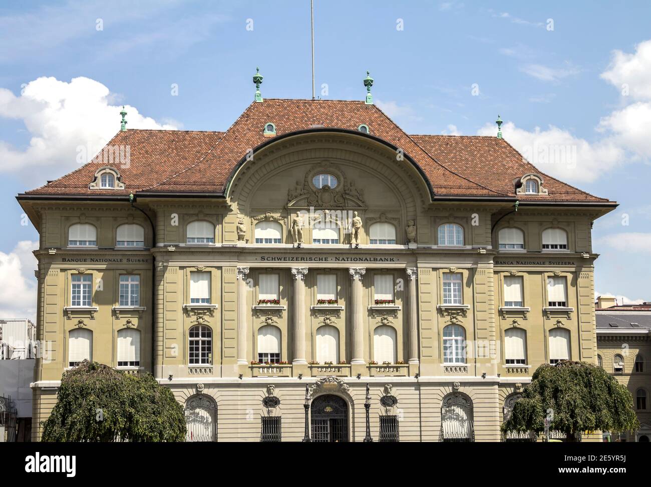 Bern, Switzerland - Swiss National Bank building Stock Photo - Alamy