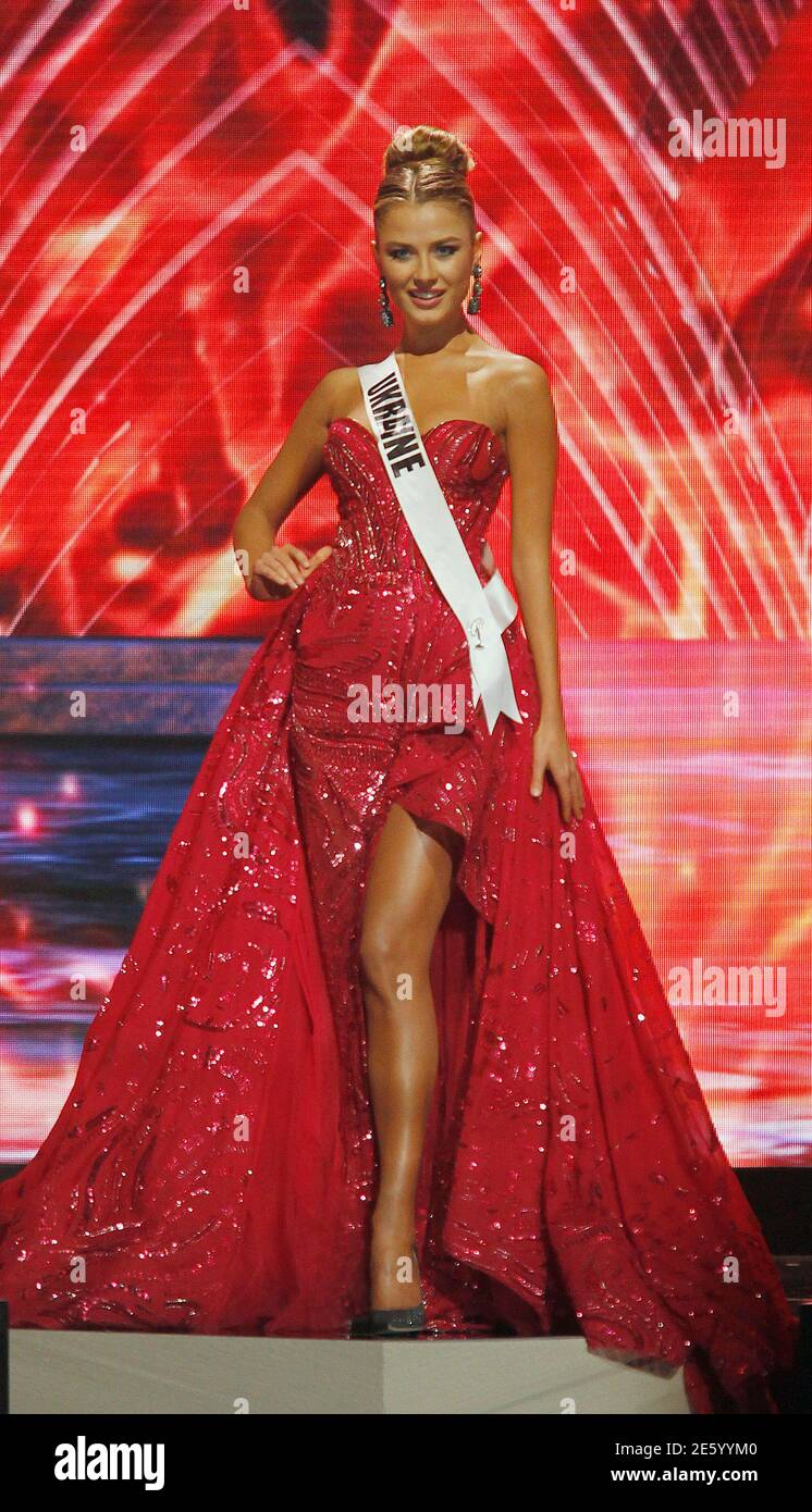 Miss ukraine miss universe hi-res stock photography and images - Alamy