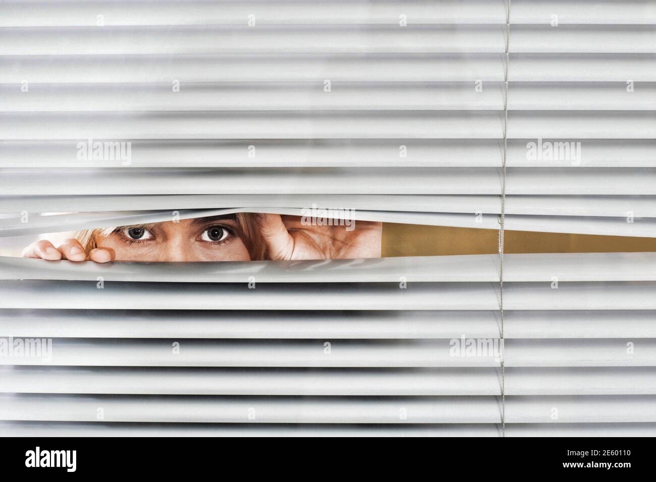 Peeping tom view hi-res stock photography and images - Alamy