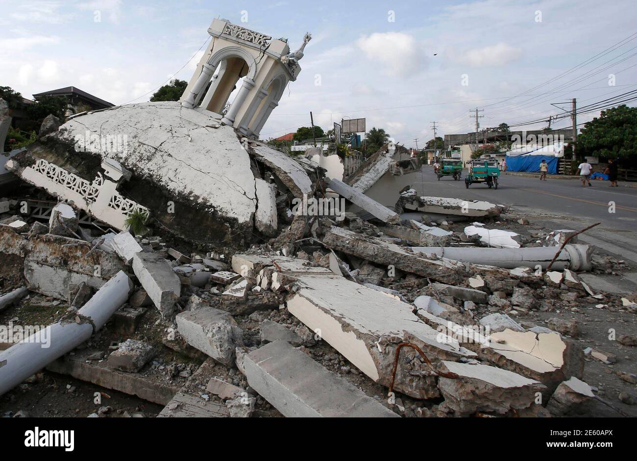 2013 bohol earthquake hi-res stock photography and images - Alamy
