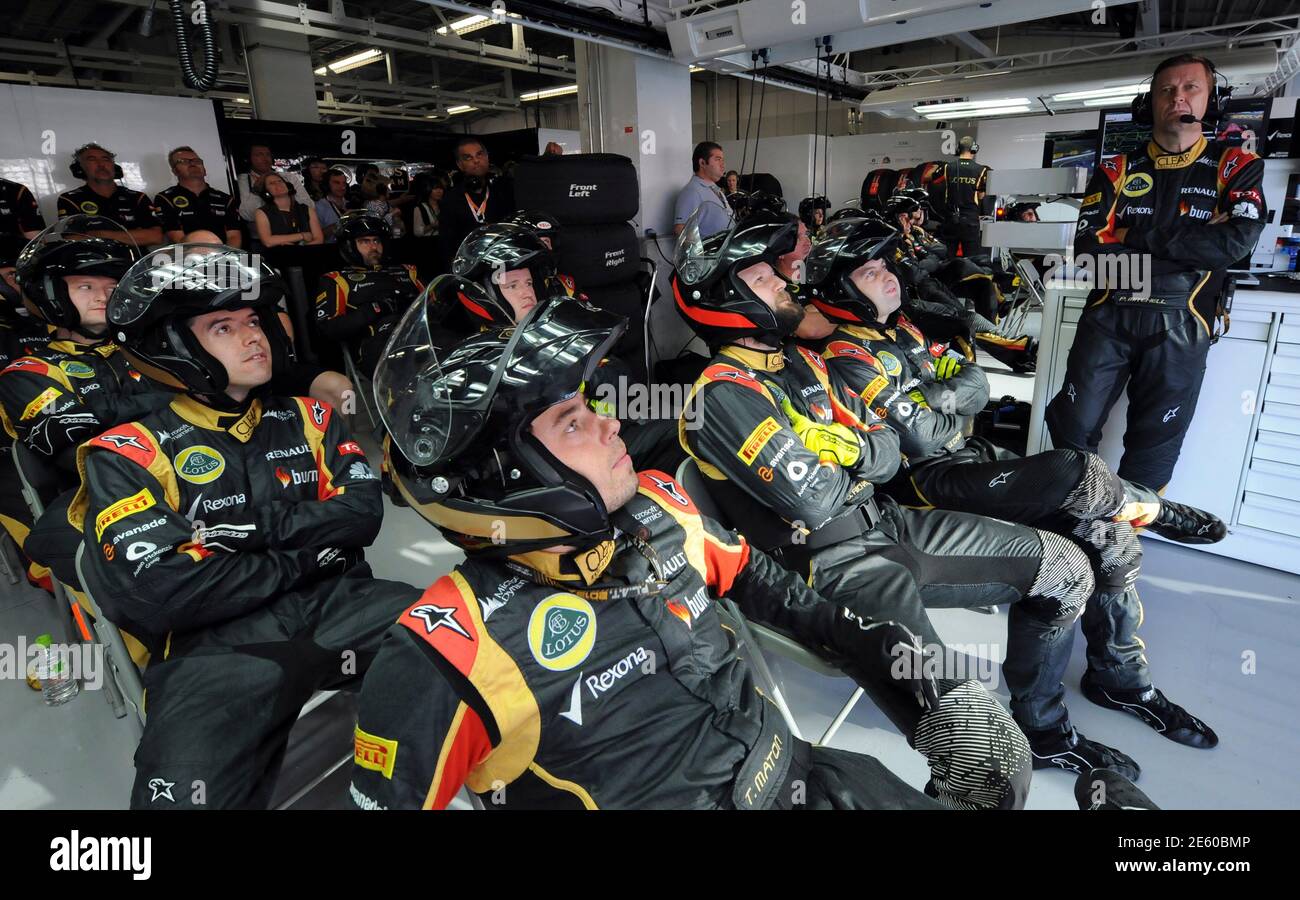 Car pool japan hi-res stock photography and images - Alamy