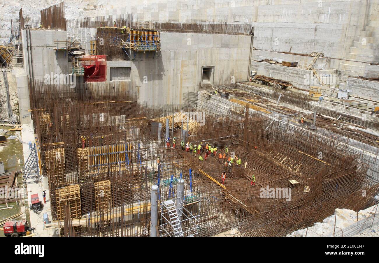 Ethiopia renaissance dam river nile hi-res stock photography and images ...