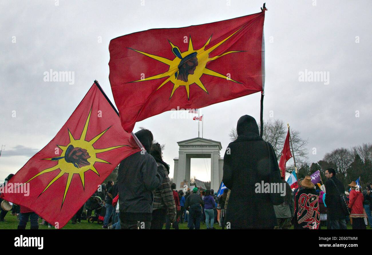 First nations idle no more protesters hi-res stock photography and ...