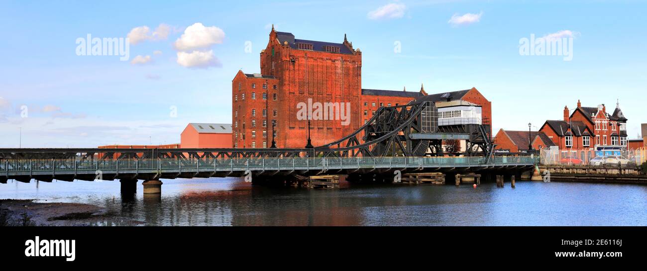 The Corporation Bridge, Grimsby town, Lincolnshire County, England The ...