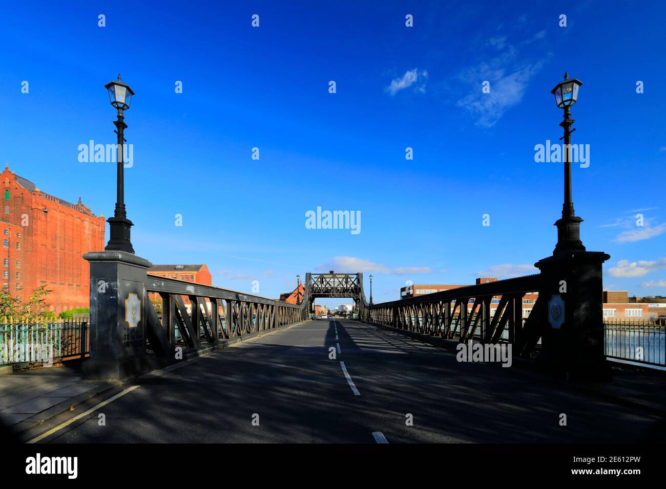 Scherzer rolling lift bridges hi-res stock photography and images - Alamy