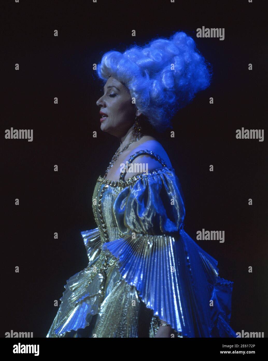 Carro del sol hi-res stock photography and images - Alamy