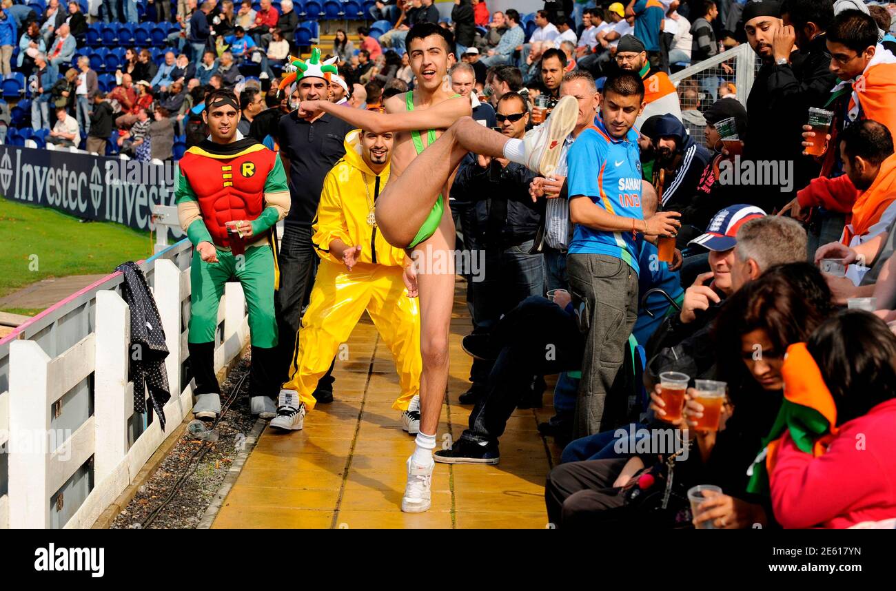 Mankini hi-res stock photography and images - Alamy