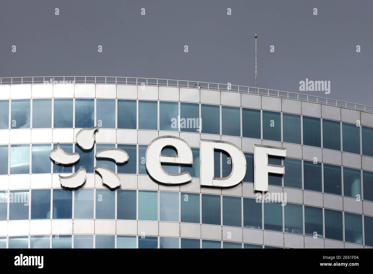 Logo de outlook hi-res stock photography and images - Alamy