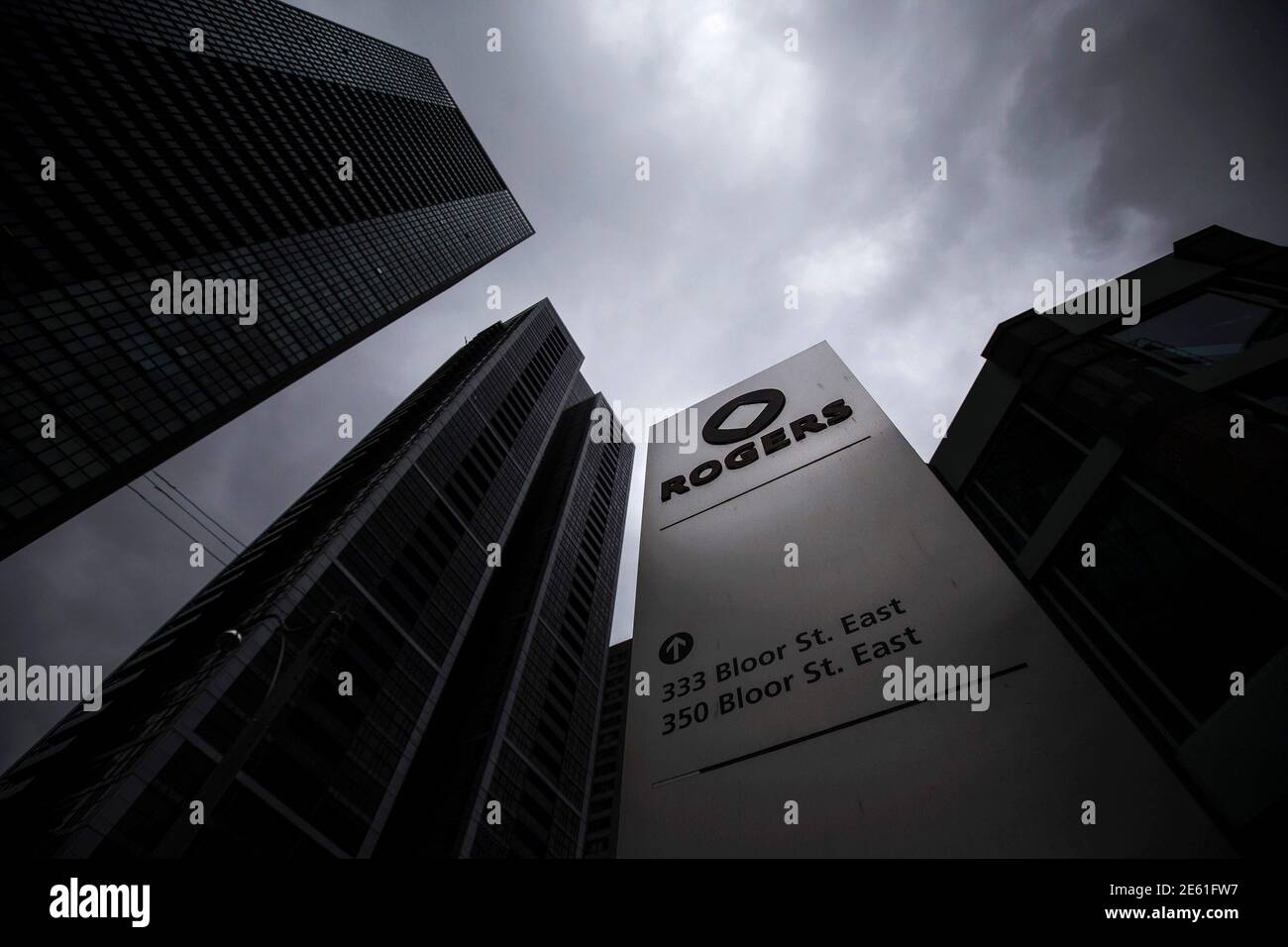 Rogers Communications Sign High Resolution Stock Photography and Images ...