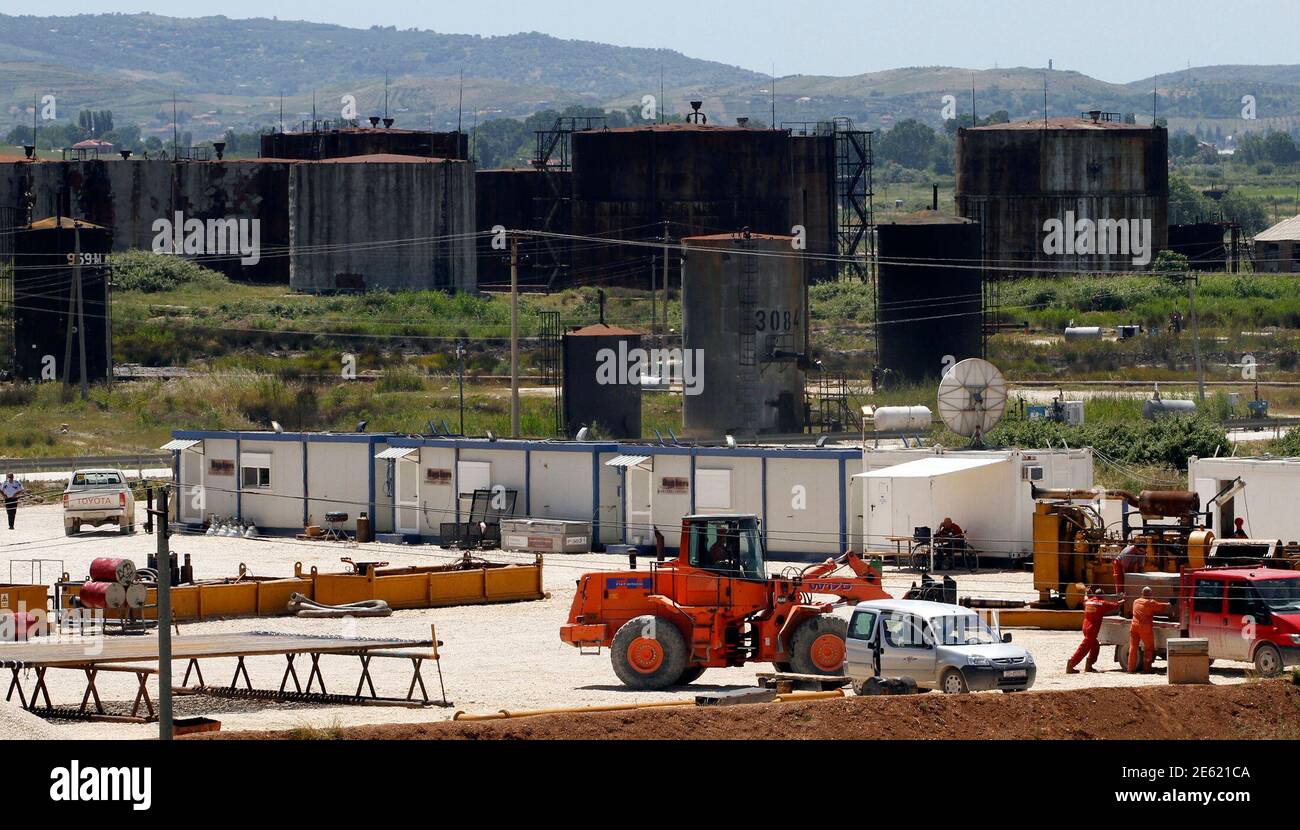 Oil field fier hi-res stock photography and images - Alamy