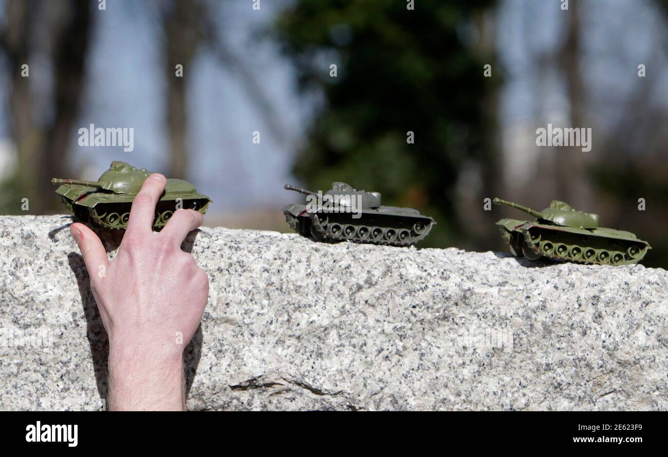 Soviet era tanks hi-res stock photography and images - Alamy
