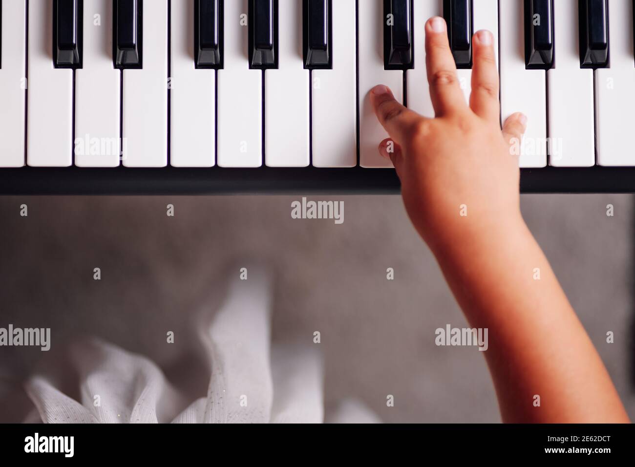 Fingers to press hi-res stock photography and images - Alamy