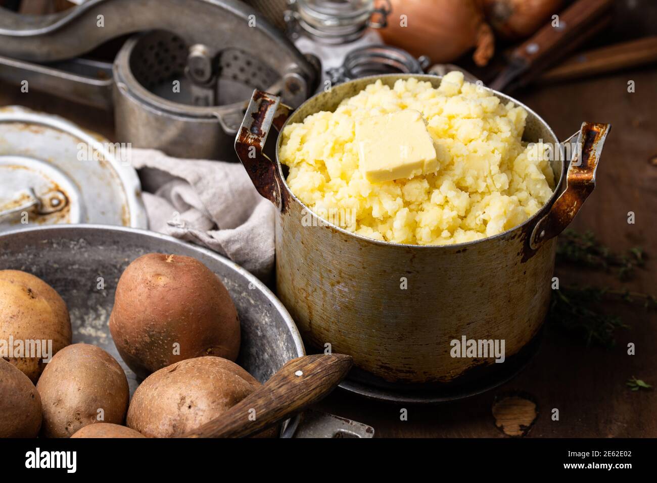 Mashed potato in old vintage pot Stock Photo - Alamy