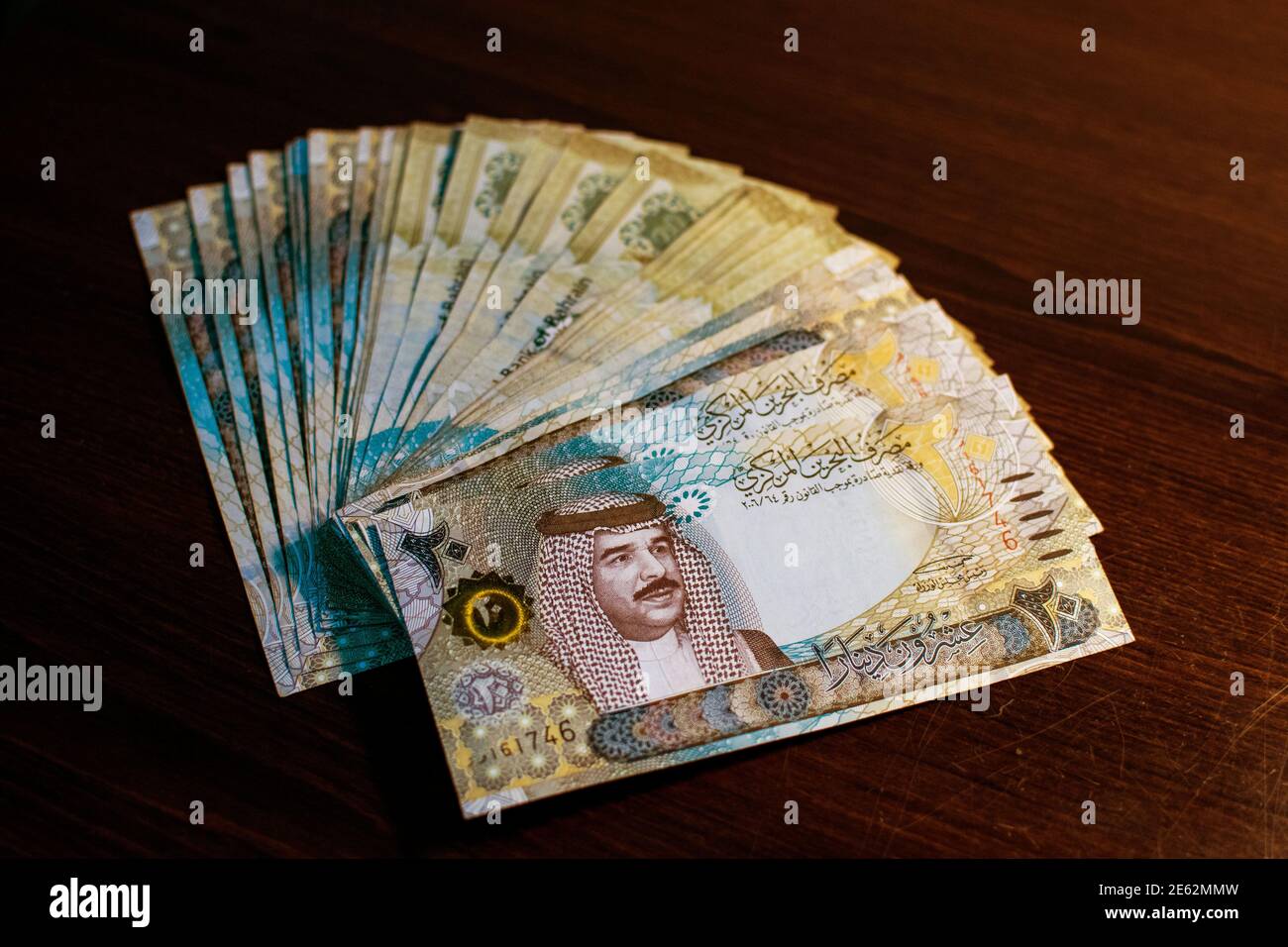 Bahrain dinar hi-res stock photography and images - Alamy